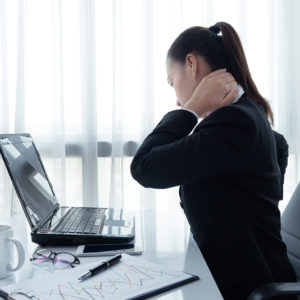 Altura do monitor: 5 dicas para adequar o seu